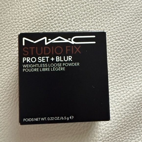 MAC Cosmetics | Makeup | Newnever Used Mac Cosmetics Studio Fix Pro Set ...